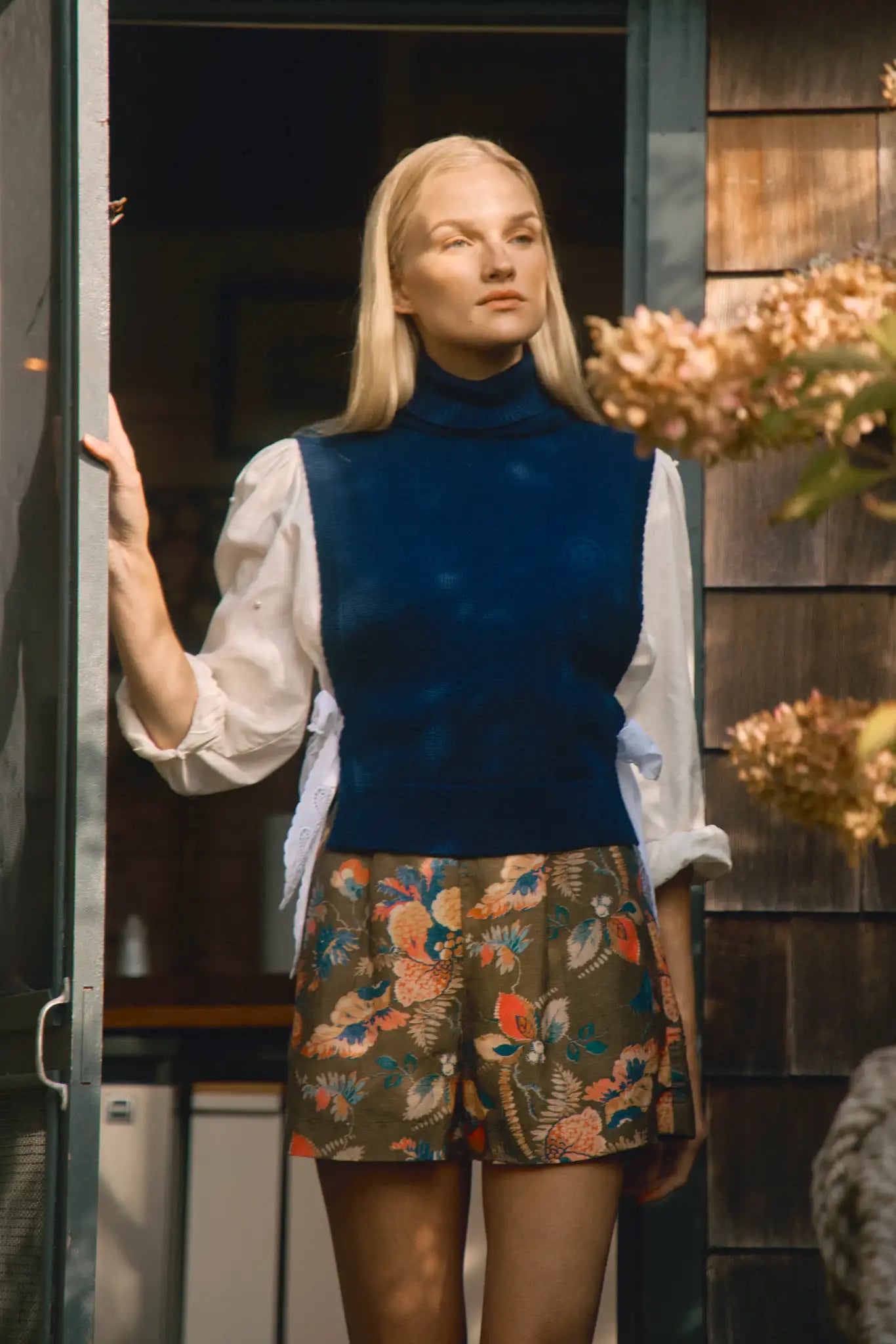 Hunter Bell Ashton Short - Olive Floral – Batik Chicago